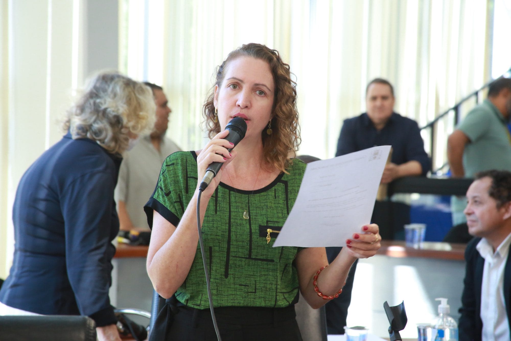 Projeto de Fernanda Garcia que fortalece o combate à violência ...